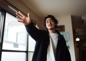 Japanese Hand Gestures: Speak Without Saying a Word - Listen & Learn USA